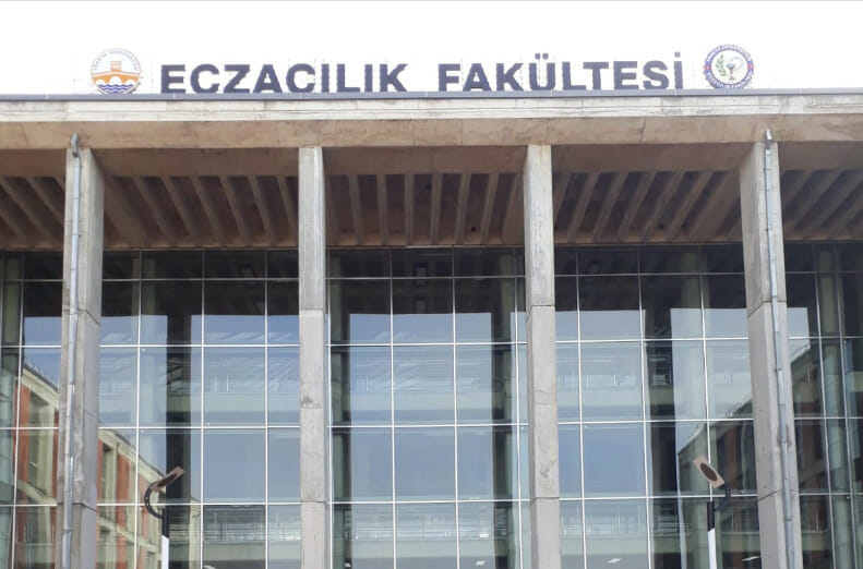 Trakya Üniversitesi Eczacılık Fakültesi Öğrencileri İçin Eğitim Verildi ...